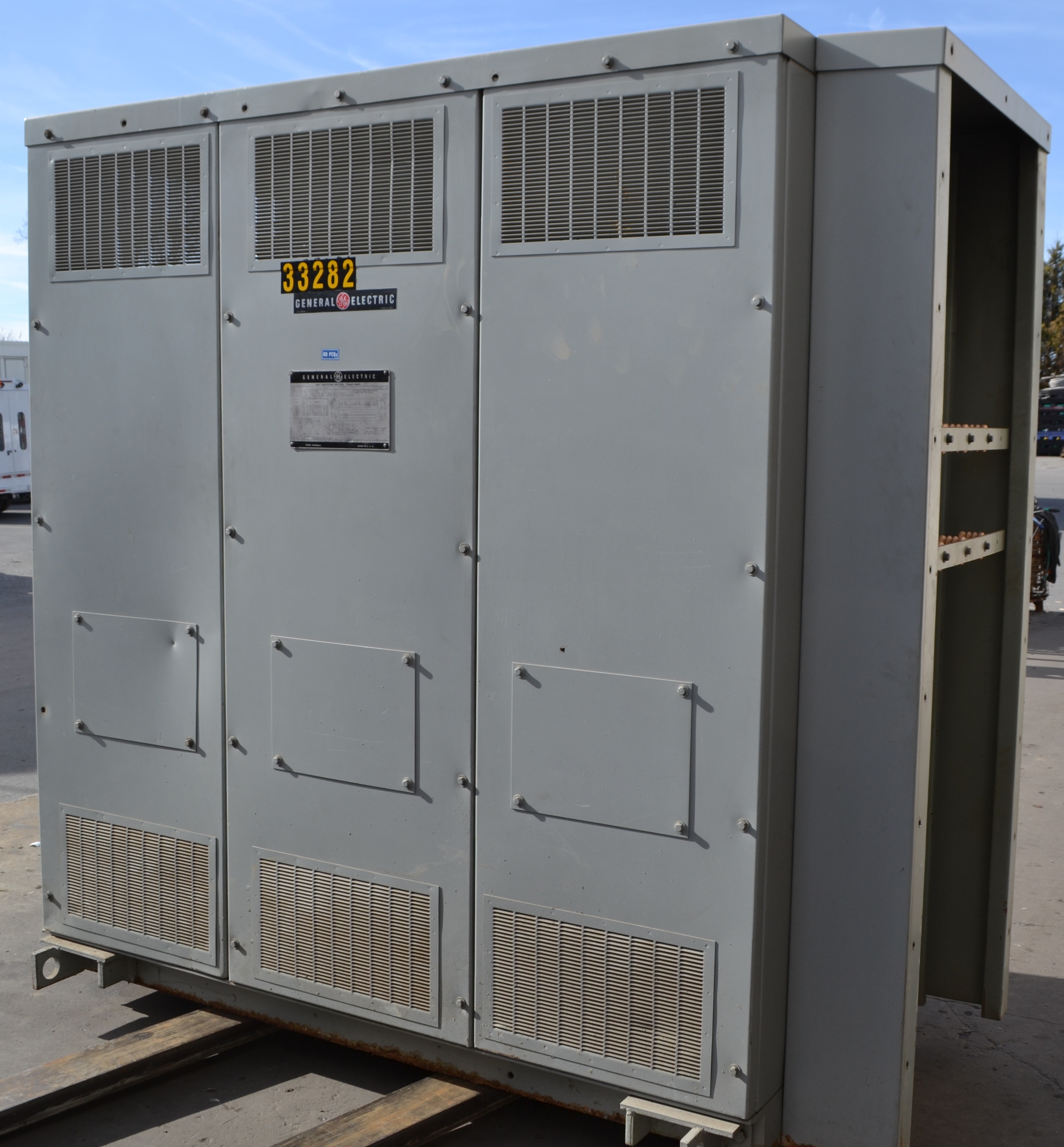 33282 | Philips Brothers Electrical Contractors | Laravel